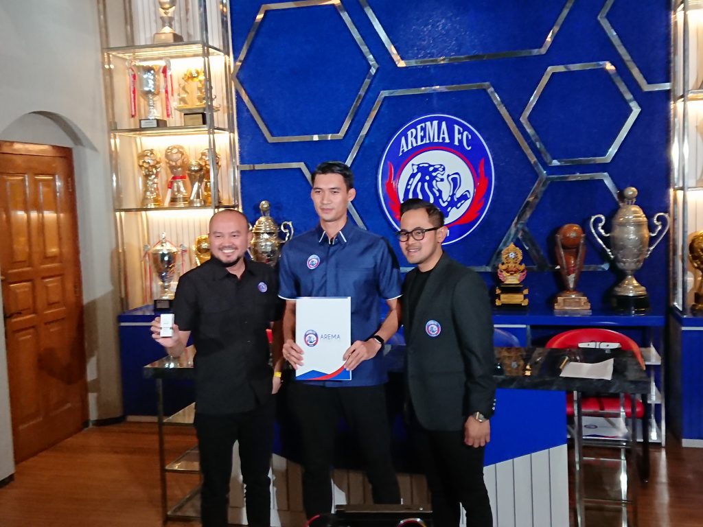 Arema FC Umumkan Pemain Asing dan Striker Setelah Lebaran - MalangVoice Arema FC Umumkan Pemain Asing dan Striker Setelah Lebaran - MalangVoice
