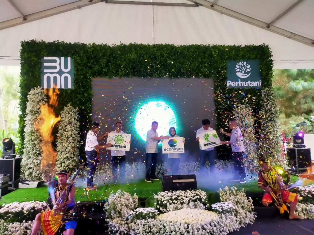 Genjot Pertumbuhan Usaha, Perum Perhutani Lebur dan Rebranding Anak ...