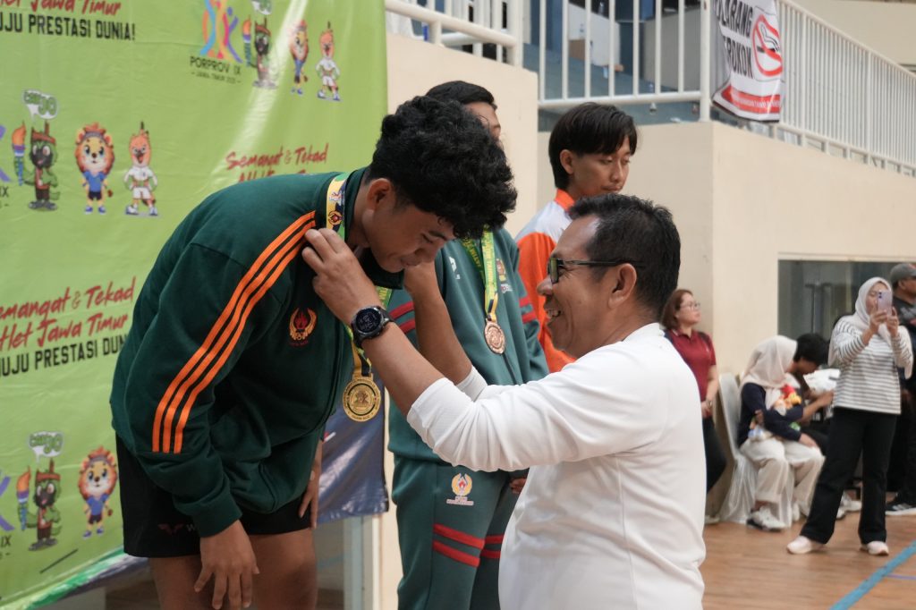 Raih Medali Emas, Cabor Tenis Meja Tunjukkan Dominasi di Porprov Jatim 2025 - MalangVoice